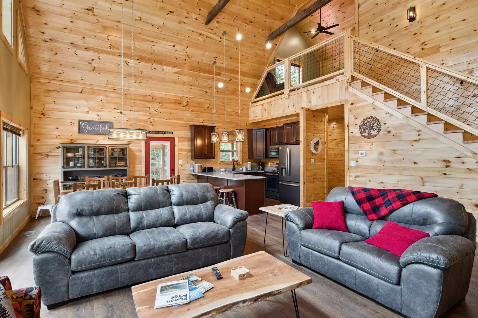 Hidden Cove Chalet in Sevierville