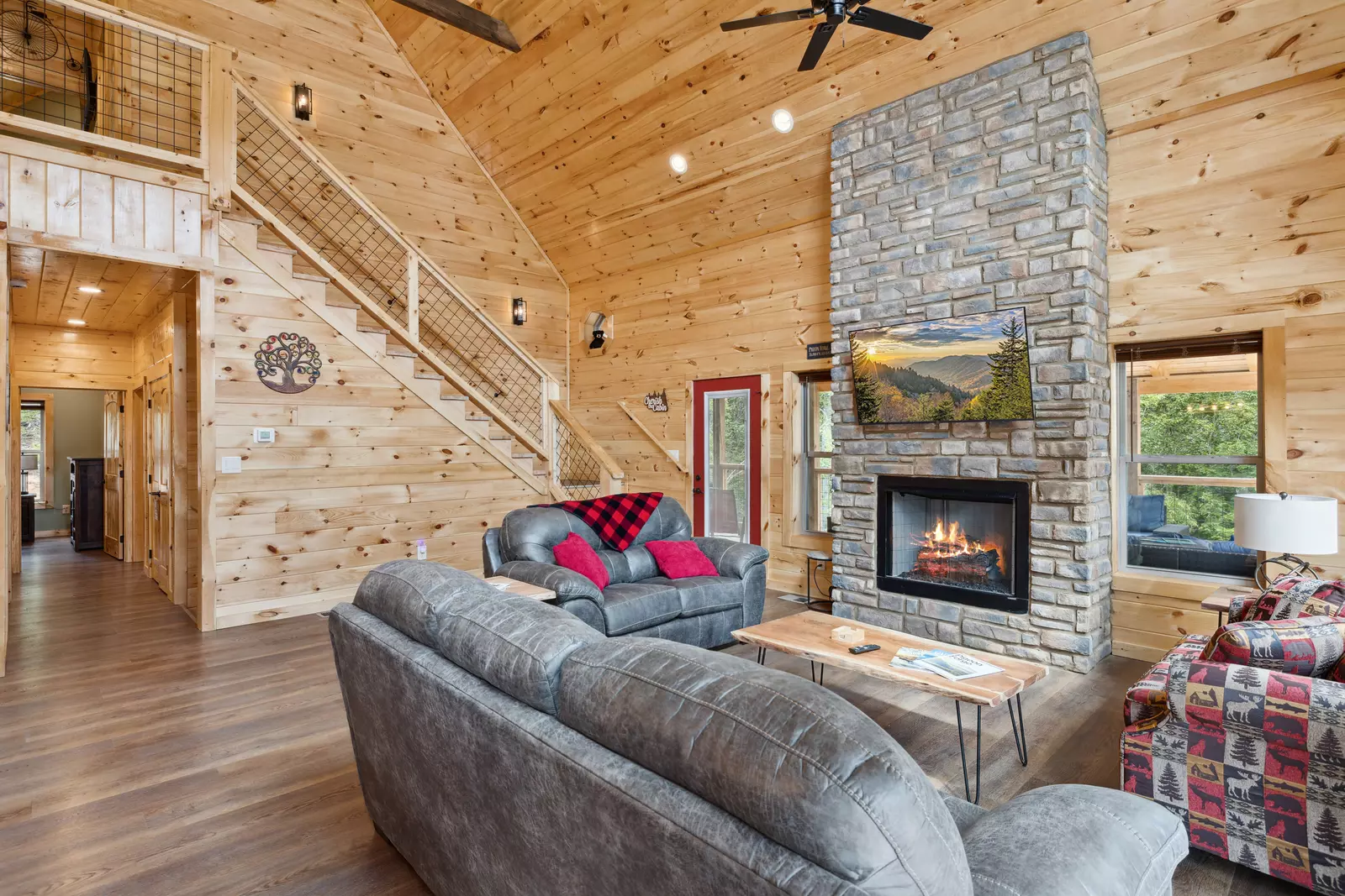 Hidden Cove Chalet in Sevierville