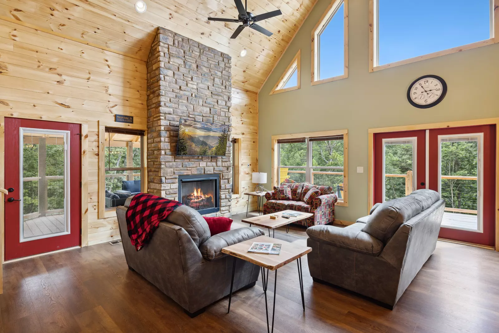 Hidden Cove Chalet in Sevierville