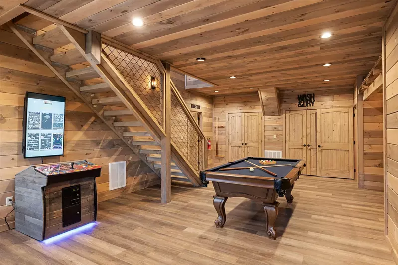 Over The Top in Sevierville