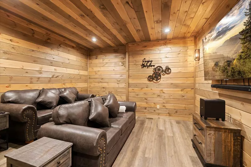 Over The Top in Sevierville