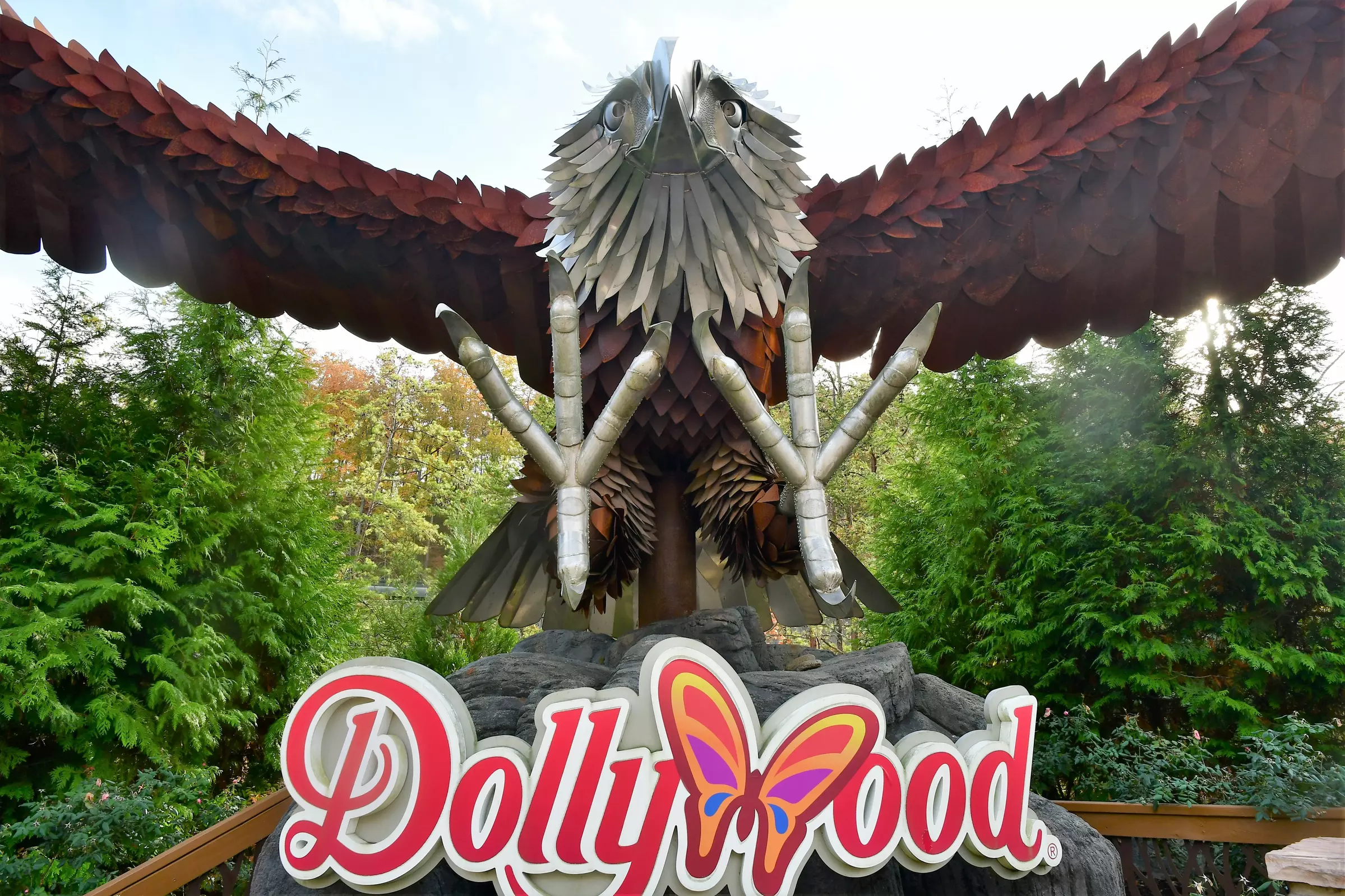 Your Guide to the Best Rides at Dollywood Theme Park